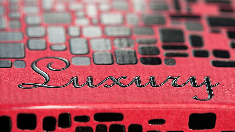 Live the Trend: Matte & Pigmented Hot Stamping - KURZ Graphics